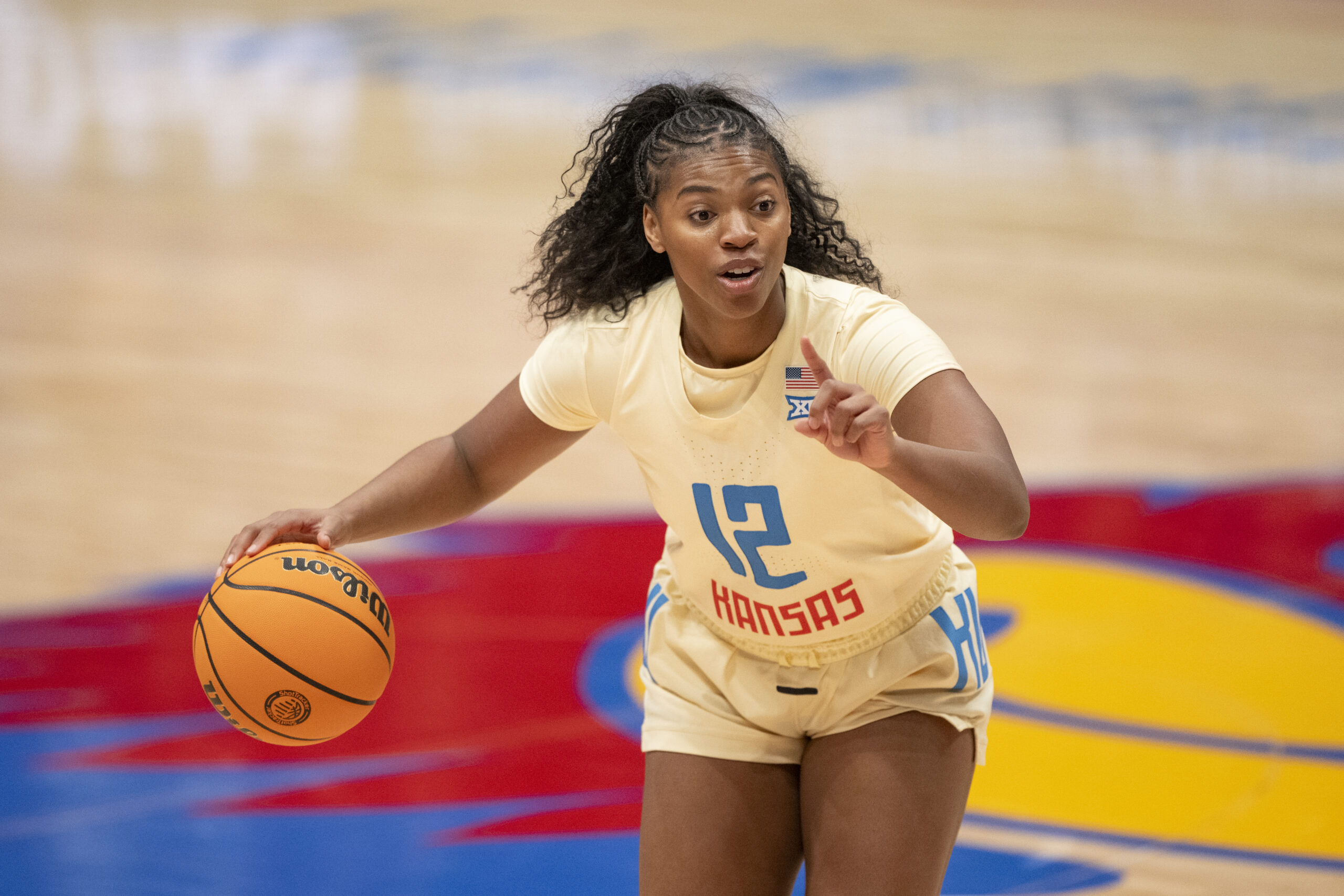 Jayhawks battle foul trouble, Williams scores 9 in fourth quarter for ...